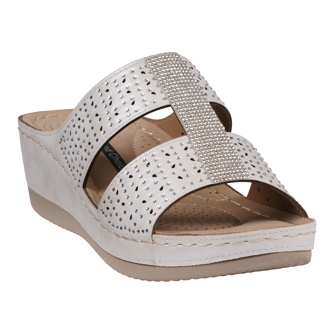 Women's Carrie White Embellished Wedge Sandals – GC Shoes